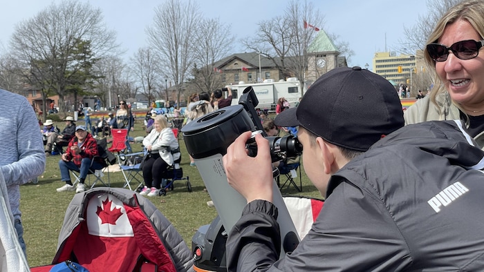 L’éclipse solaire du 8 avril en images | Radio-Canada