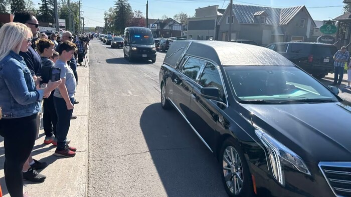 Les funérailles du sergent Eric Mueller auront lieu jeudi au Centre ...