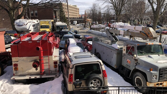 Un stationnement qui dérange au centre-ville de Trois-Rivières | Radio ...