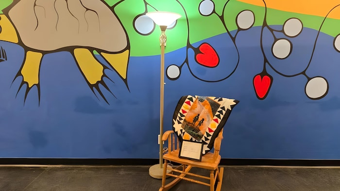 Vol d’une courtepointe au Musée de Timmins | Radio-Canada