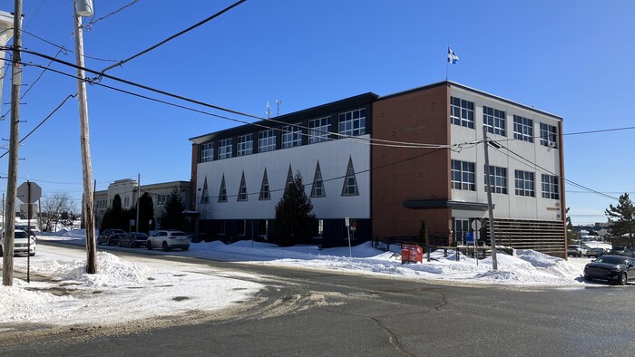 Dioxyde de soufre à Rouyn-Noranda : l’usine d’acide sulfurique n’a pas ...