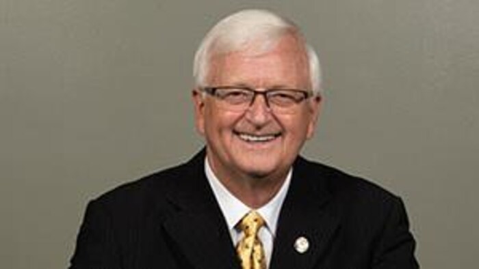 Des citoyens dénoncent la pulvérisation de glyphosate en Nouvelle ...