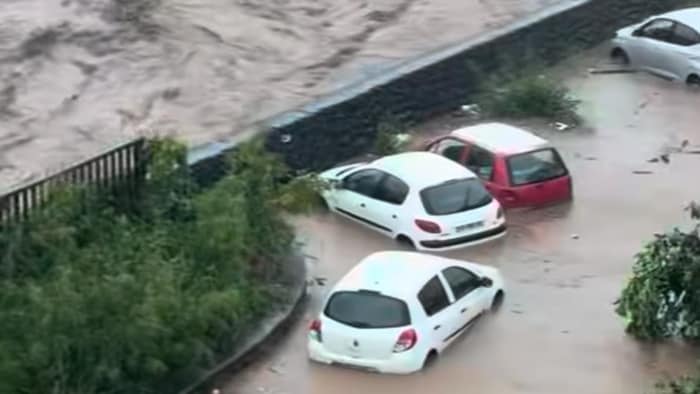 Le cyclone Garance frappe La Réunion ; un ancien journaliste d’ICI ...