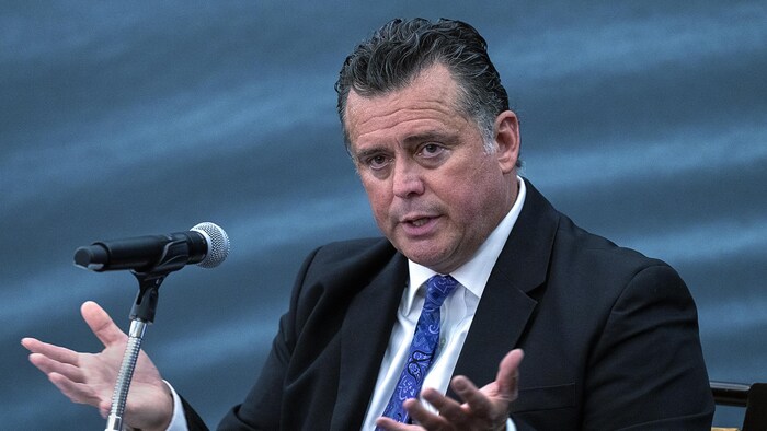 Enquête sur la tuerie en Nouvelle-Écosse : le chef de la police d ...