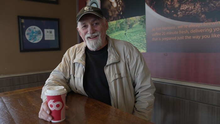 Tim Hortons : 60 ans de café, de beignes et de rencontres pour changer ...