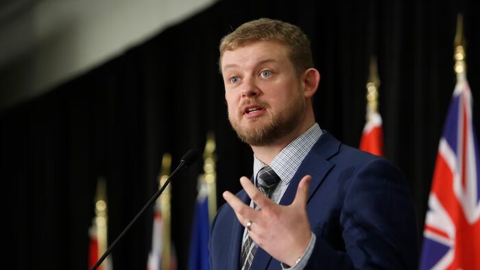 Daniel Blaikie quitte son poste de député fédéral pour travailler avec ...