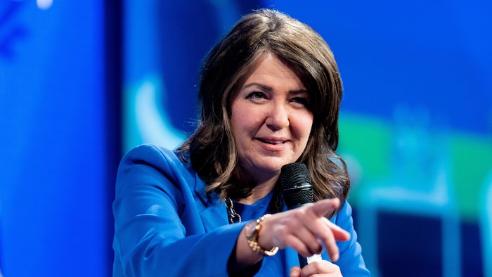 Danielle Smith en mission économique au Québec et en Ontario | Radio-Canada