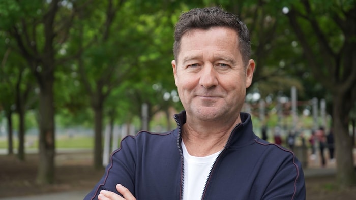 Dany Turcotte revient à la télé avec la série documentaire Du côté des ...