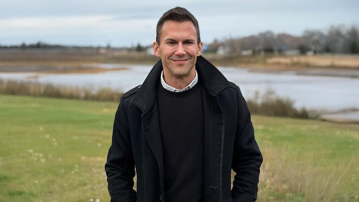 Dave Bernard veut se faire élire à Wôlinak malgré son congédiement ...