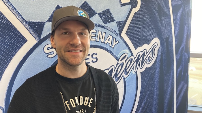 David Desharnais immortalisé par les Saguenéens | Radio-Canada