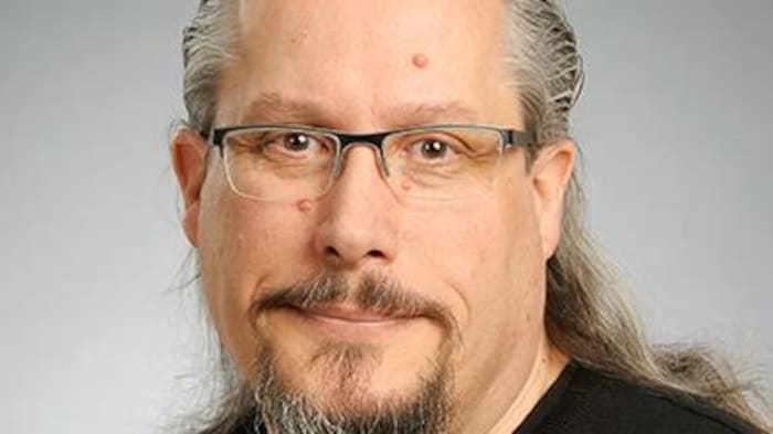 Le pont Tawatinâ, la plus grande commande pour l’artiste David Garneau ...