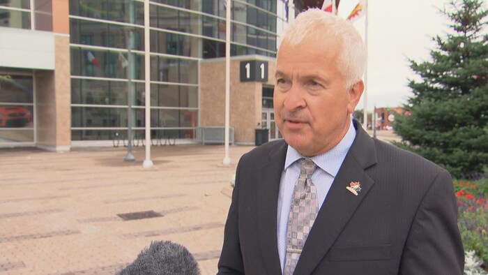 Hockey Canada : un sondage sur des allégations d’agression sexuelle ...