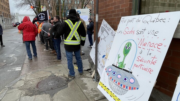 Des débardeurs en lock-out s’invitent à l’ouverture de la saison des ...