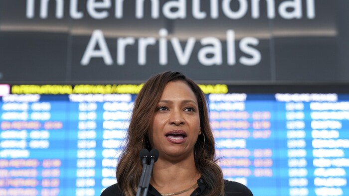 Aeropuerto de Toronto lanza un sistema digital para reducir tiempos de ...