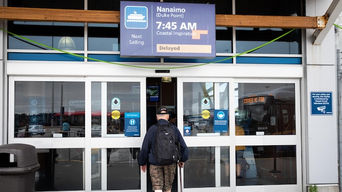 Nombreux départs de traversiers annulés en C.-B. après une intervention ...