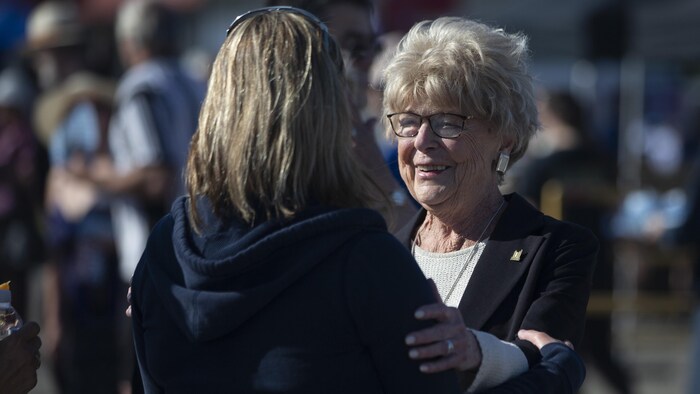 Des politiciens et les proches de Diane Ford rendent hommage à la ...