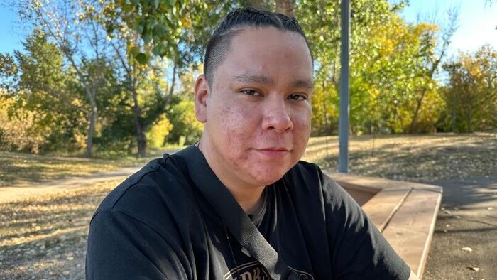 Des bénévoles érigent un poste de commandement pour retrouver Samuel ...