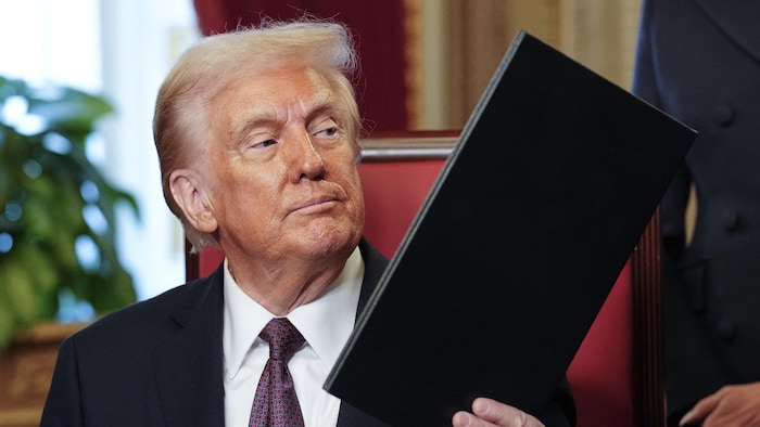 Trump songe à imposer des tarifs douaniers de 25 % au Canada dès le 1er ...