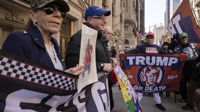 New York sur le qui-vive à la veille de la comparution de Donald Trump ...
