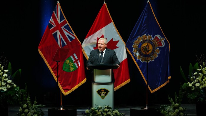 Une cérémonie solennelle pour rendre hommage au sergent ontarien Eric ...