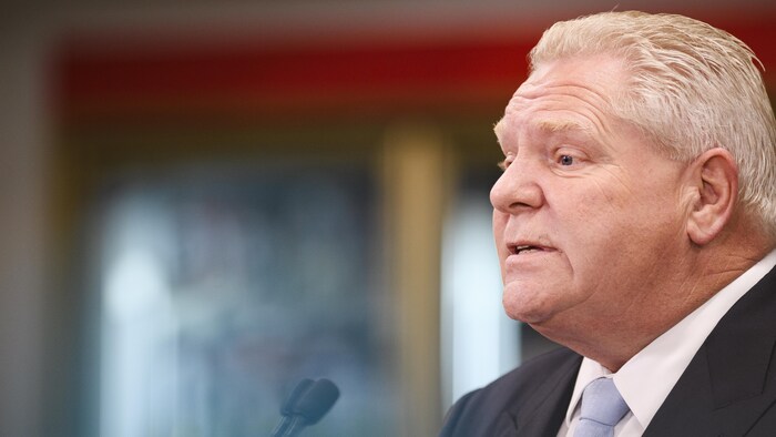 Doug Ford ne veut pas d’un fournisseur du Québec pour des sacs en ...