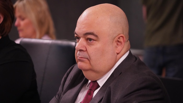 Un jeu dangereux pour les médecins de famille | Radio-Canada