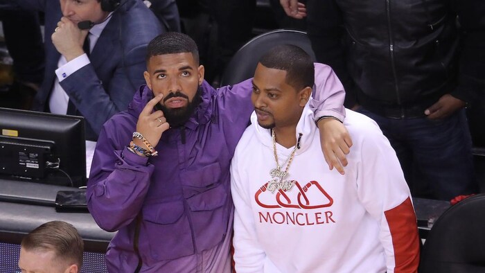 Drake a sa propre entreprise de sécurité privée qui patrouille sa ...