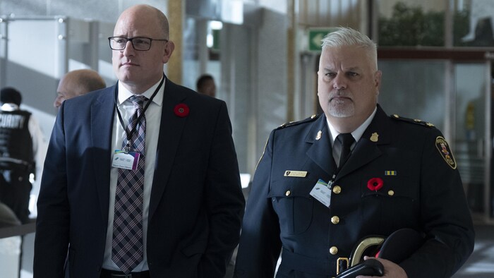 Un policier de Windsor reçoit une promotion malgré une amende pour ...