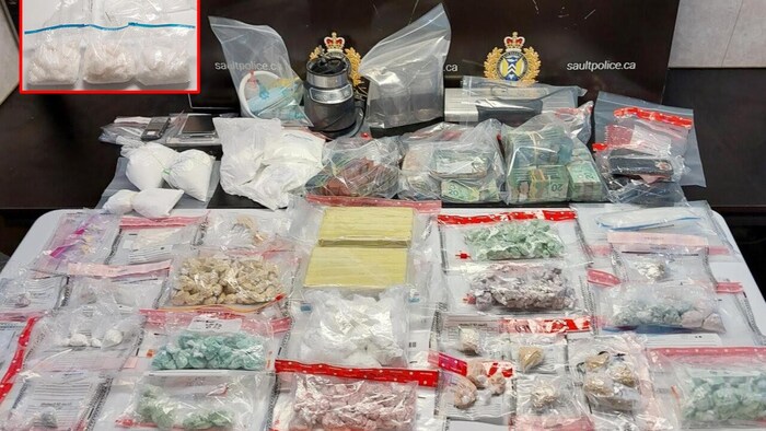 Plus de 1,4 million de dollars de drogue saisi en une seule ...