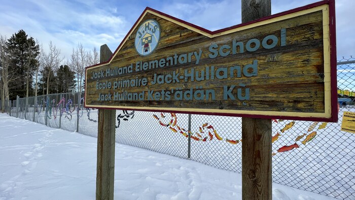 École Jack-Hulland : la Cour suprême du Yukon approuve l’entente ...