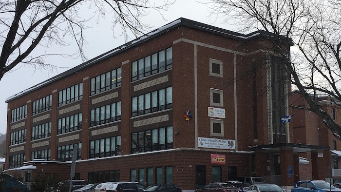 Des travaux majeurs à l’école Médéric-Gravel de La Baie en raison d’un dégât d’eau | Radio-Canada