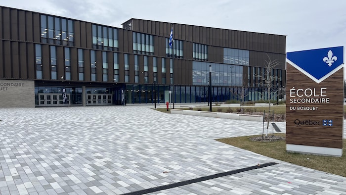 Réinventer le secondaire, Drummondville fait école | Radio-Canada