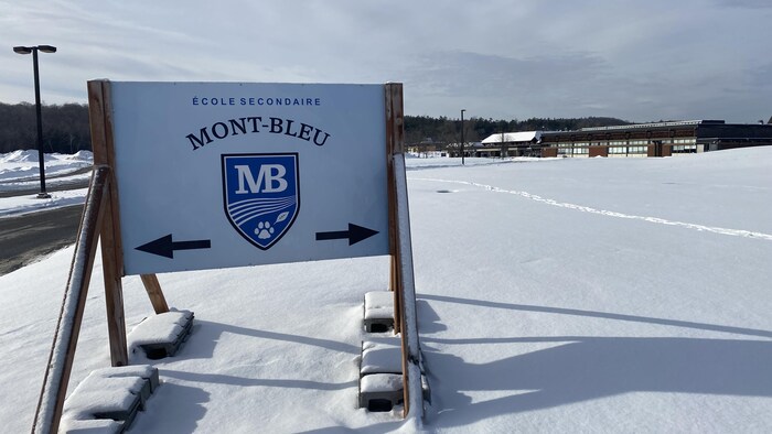 « On veut savoir ce qui a dérapé sur le chantier », disent des parents ...