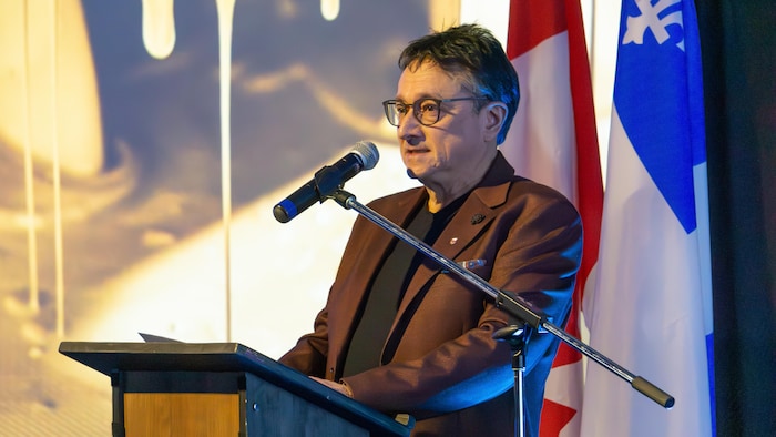 Une usine de céramique carboneutre inaugurée à Matane | Radio-Canada