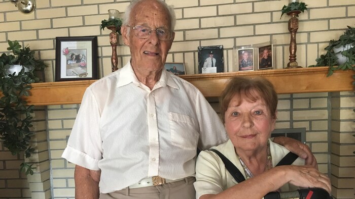 À 92 ans, il conduit encore sa moto | Radio-Canada