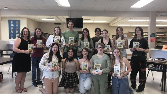 Des élèves de Mathieu-Martin publient un livre dans le cadre d’un cours ...