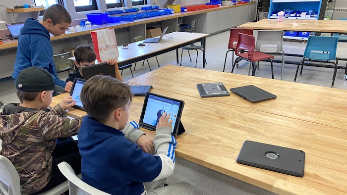 L’École Abbey-Landry de Memramcook certifiée Apple, une première en ...