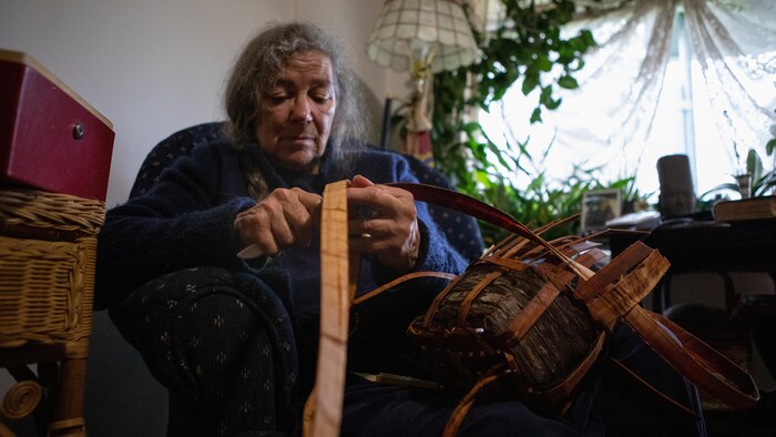 Eloïse Charet, mère, rebelle et pacifiste pour l’environnement | Radio ...