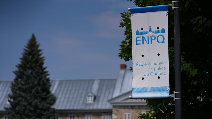 Nouvelle formation policière sur l’évaluation du risque à l’ENPQ ...