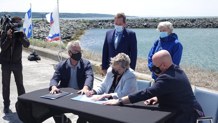 Une partie du port de Gros-Cacouna pour la Première Nation Wolastoqiyik ...