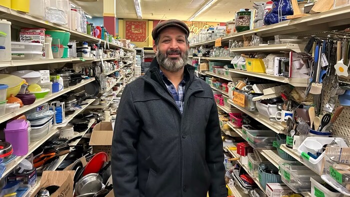 Un organisme qui fournit des meubles aux réfugiés d’Ottawa pourrait ...