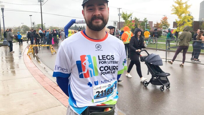 Malgré la pluie, 1200 personnes participent à Courir pour lire, à ...
