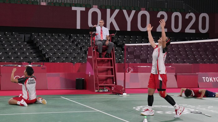 Entre deux Jeux olympiques, Éric Desroches transmet sa passion du ...