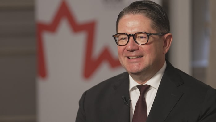 Bombardier lance son nouveau jet d’affaires | Radio-Canada