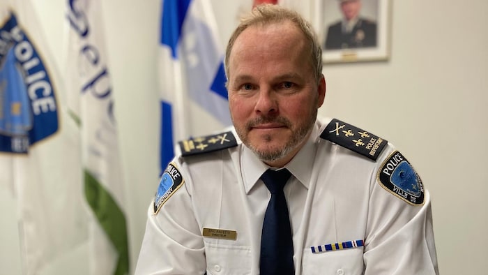 Police de Repentigny : un nouveau chef et des défis | Radio-Canada