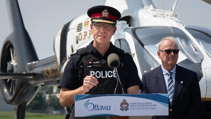 Un nouvel hélicoptère de police à Ottawa pour lutter contre le vol de ...