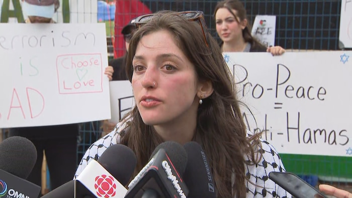 Une semaine de campement à l’Université de Toronto : « On est ici à ...