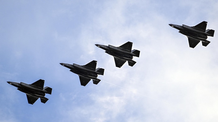 Le Venezuela dénonce « l’incursion illégale » d’avions de chasse ...