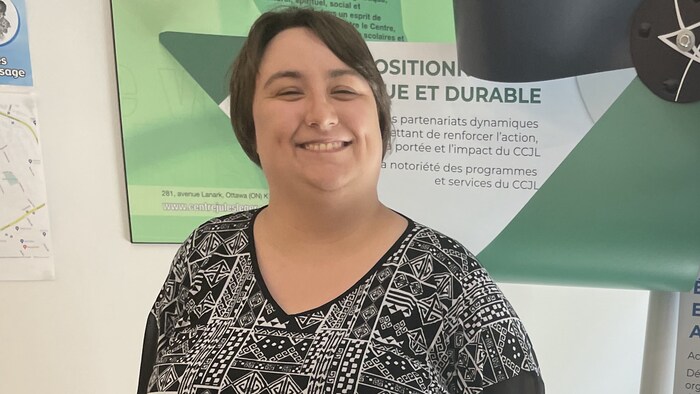 Devenir psychothérapeute en étant sourde, le rêve de Fanny Roy | Radio-Canada