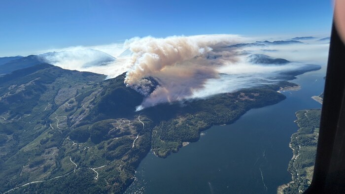 BC Wildfire recommande de ne pas aller à Bamfield | Radio-Canada